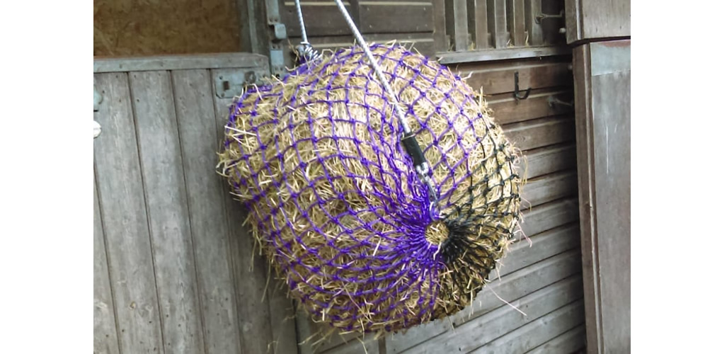 48 inch Purple/Black Easy-Net Hay Net.The Haynet Shop. Easy Net haynets ...