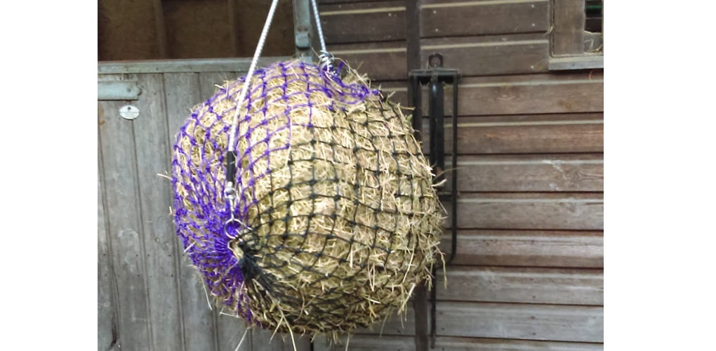 48 inch Purple/Black Easy-Net Hay Net.The Haynet Shop. Easy Net haynets ...